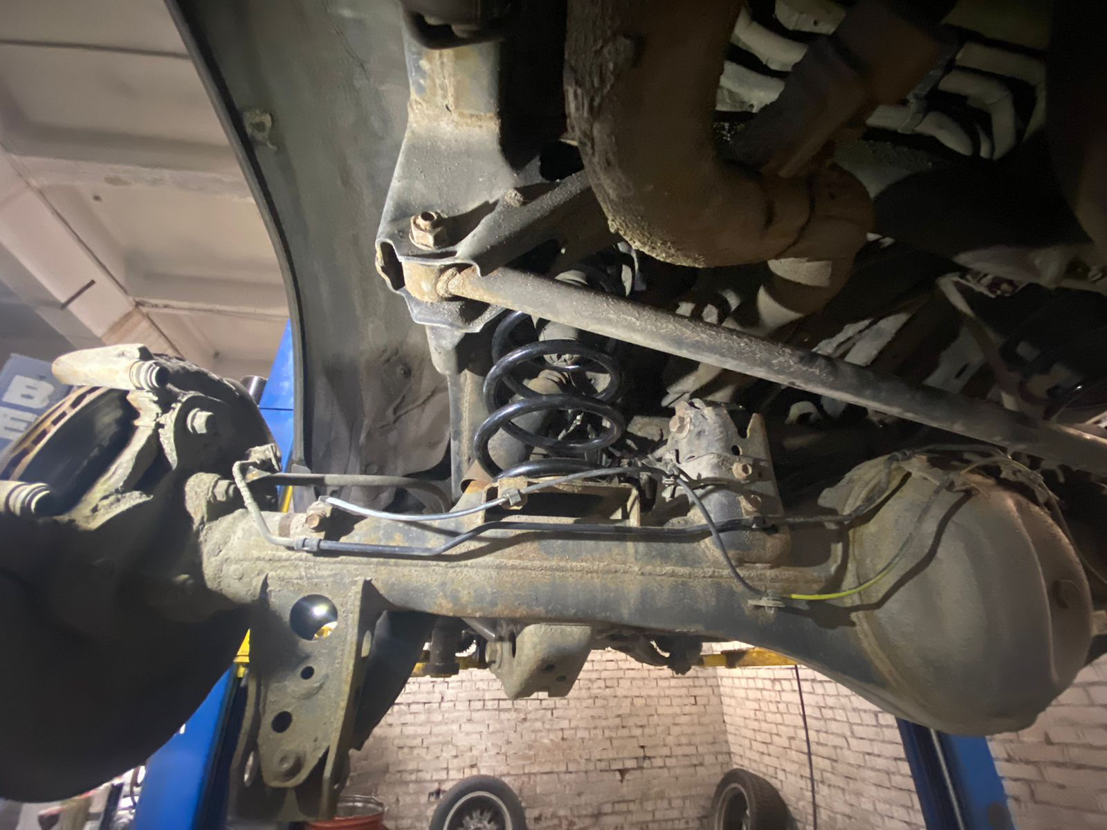 занижаем крузак — Toyota Land Cruiser 200, 4,6 л, 2012 года | плановое ...