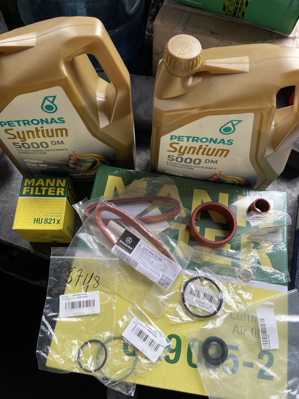 ТО после покупки — Mercedes-Benz CLS (C218), 3 л, 2013 года | просто ...