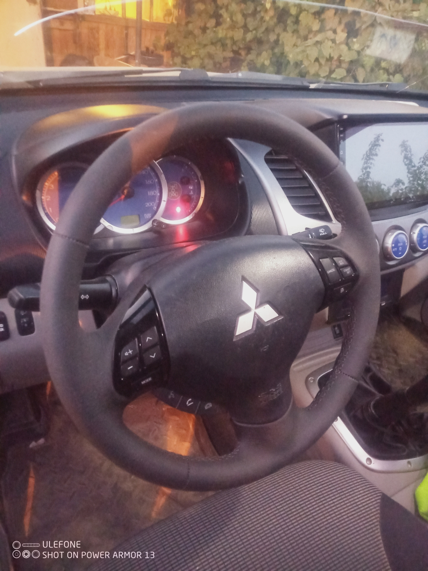 Мицубиси л200 4 поколения установка мультируля. — DRIVE2