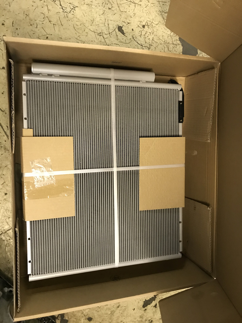 Радиатор кондея — Lexus GX (URJ150), 4,6 л, 2010 года | визит на сервис ...