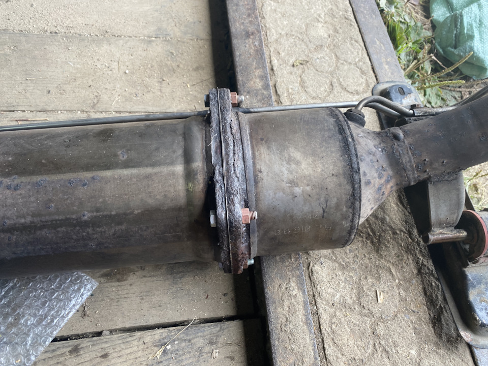 Замена гофры — Citroen C5 (2G), 2 л, 2010 года | своими руками | DRIVE2