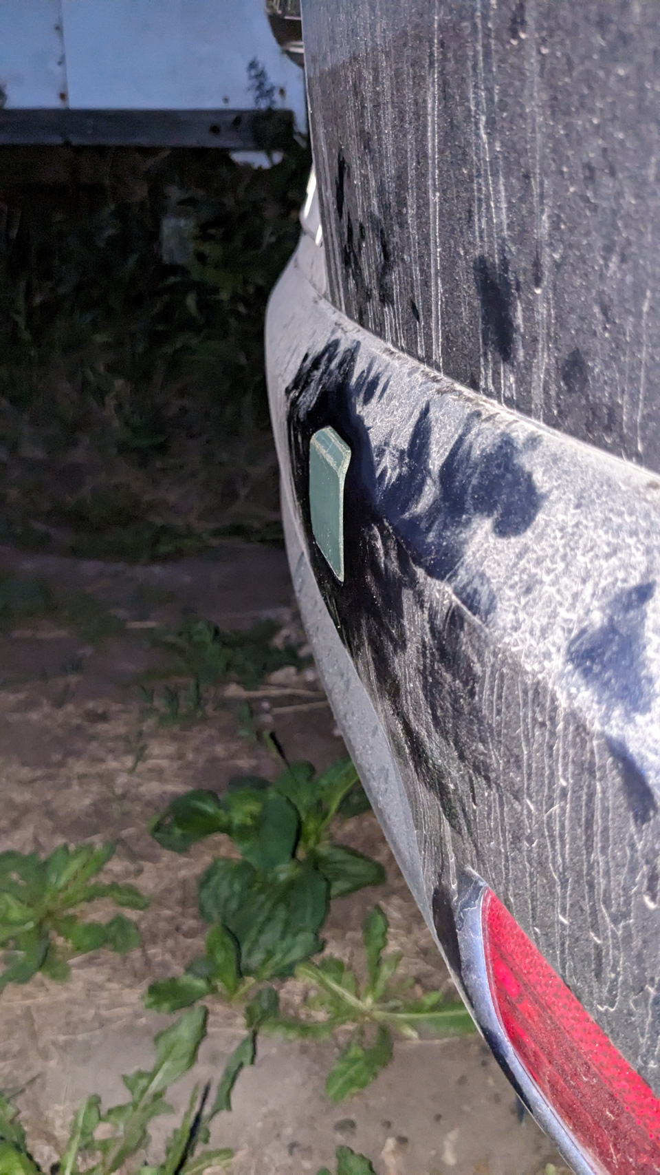 Заглушка в задний бампер купе — Citroen C4 (1G), 1,6 л, 2005 года ...