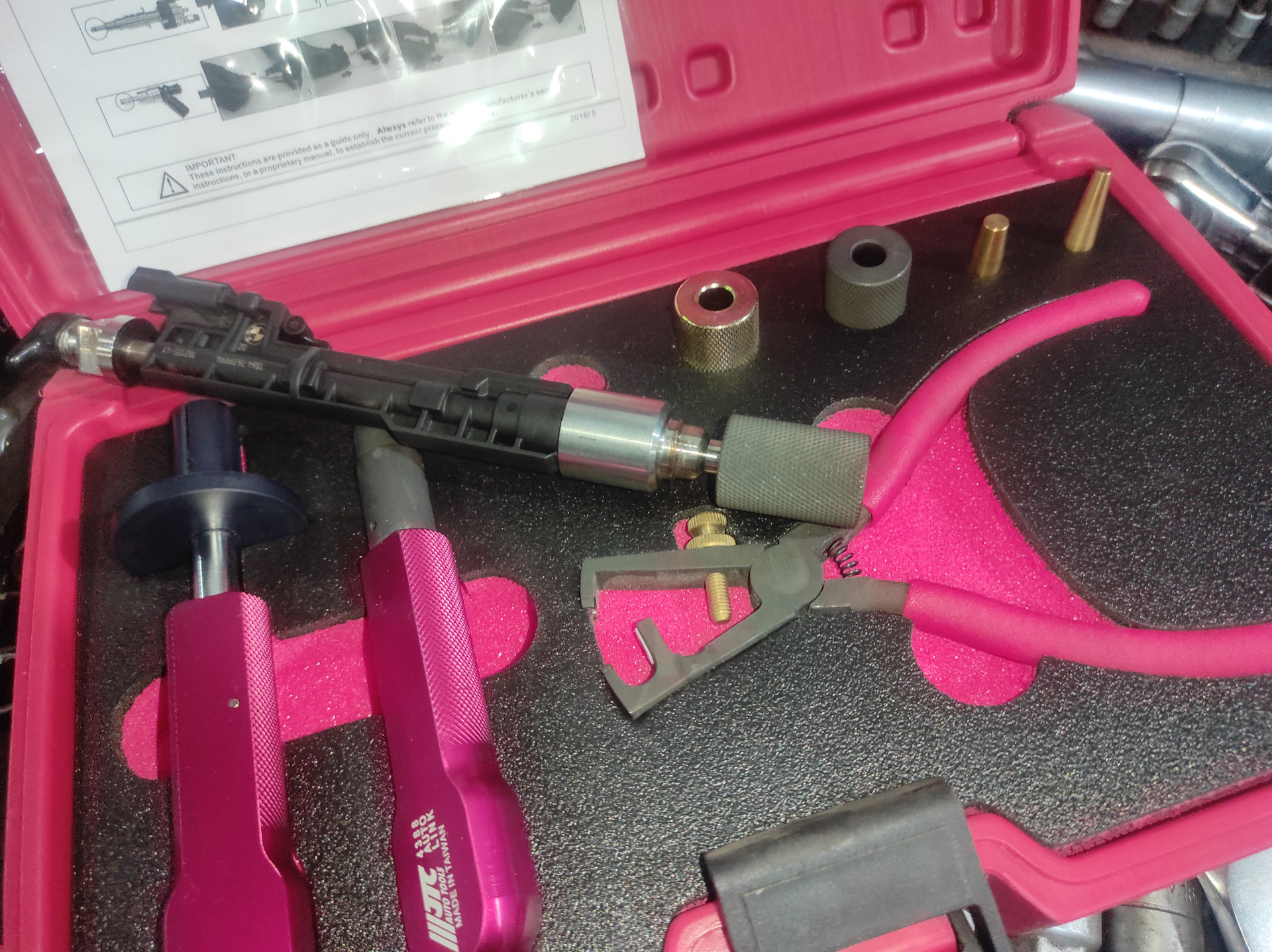 Замена цепей ГРМ n20 — BMW 3 series (F30), 2 л, 2013 года | своими ...