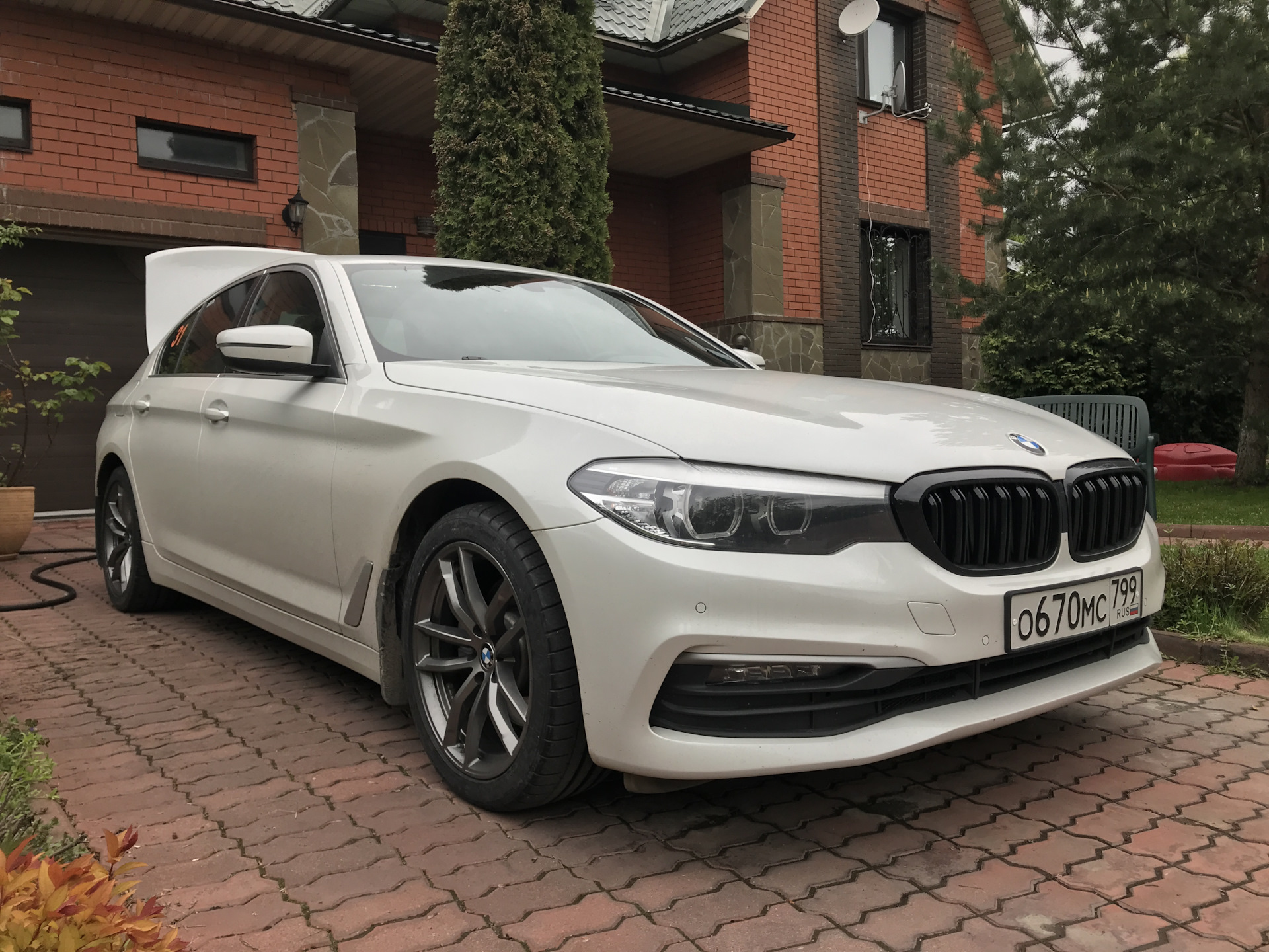 Установка зеркала с камерой от Escalade 2017+ на Escalade ESV/Tahoe ...