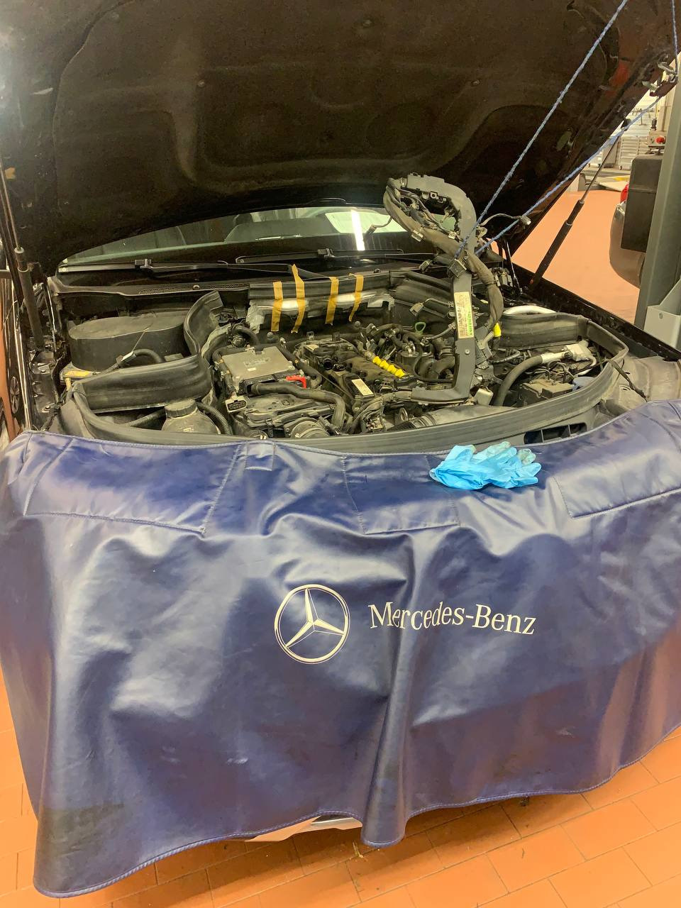 Замена прокладки клапанной крышки — Mercedes-Benz GLK-Class (X204), 2,1 ...