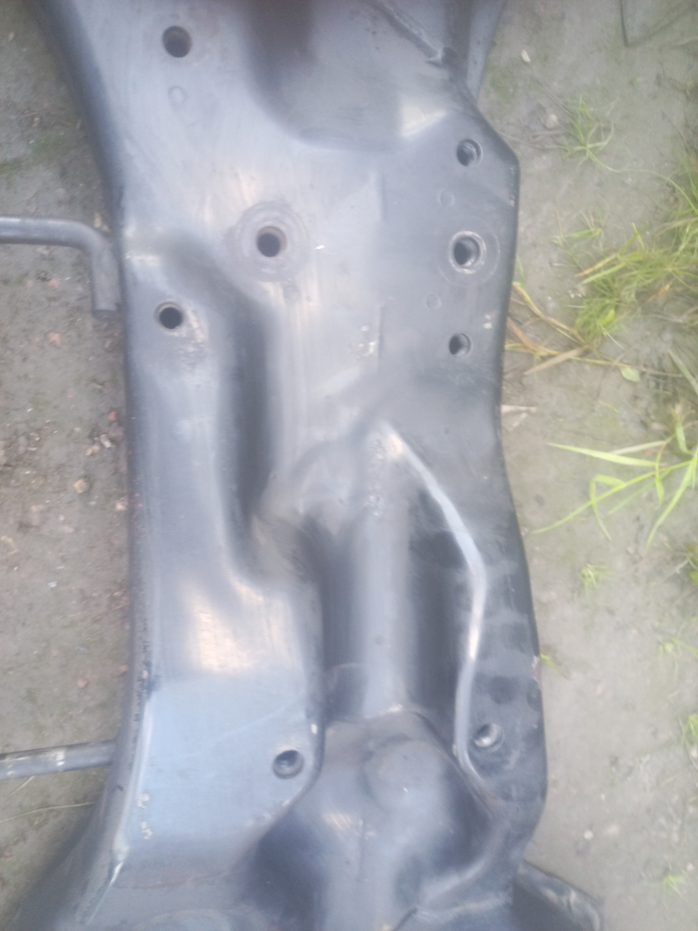 Lancer 9 1,6 . Подрамник передний, MR510285.Замена. — DRIVE2