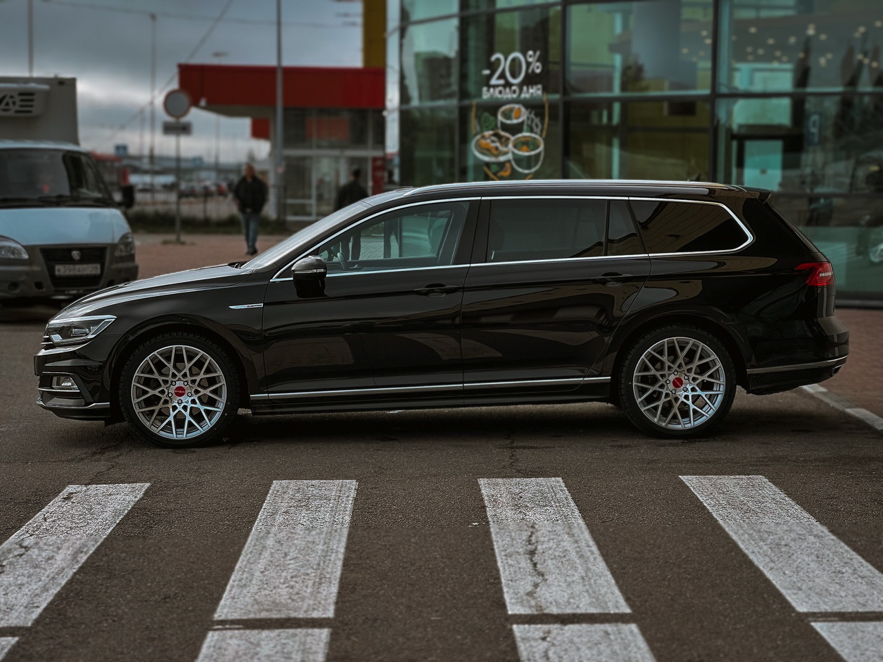 Rotiform BLQ — Passat B8 — Volkswagen Passat Variant (B8), 2 л, 2017 ...