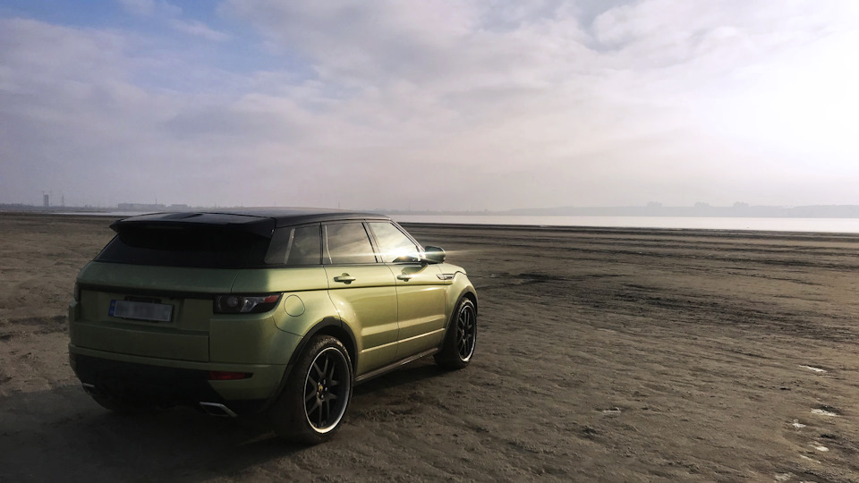 Land Rover Range Rover Evoque (1G) 2.0 бензиновый 2013 | Colima Lime на ...