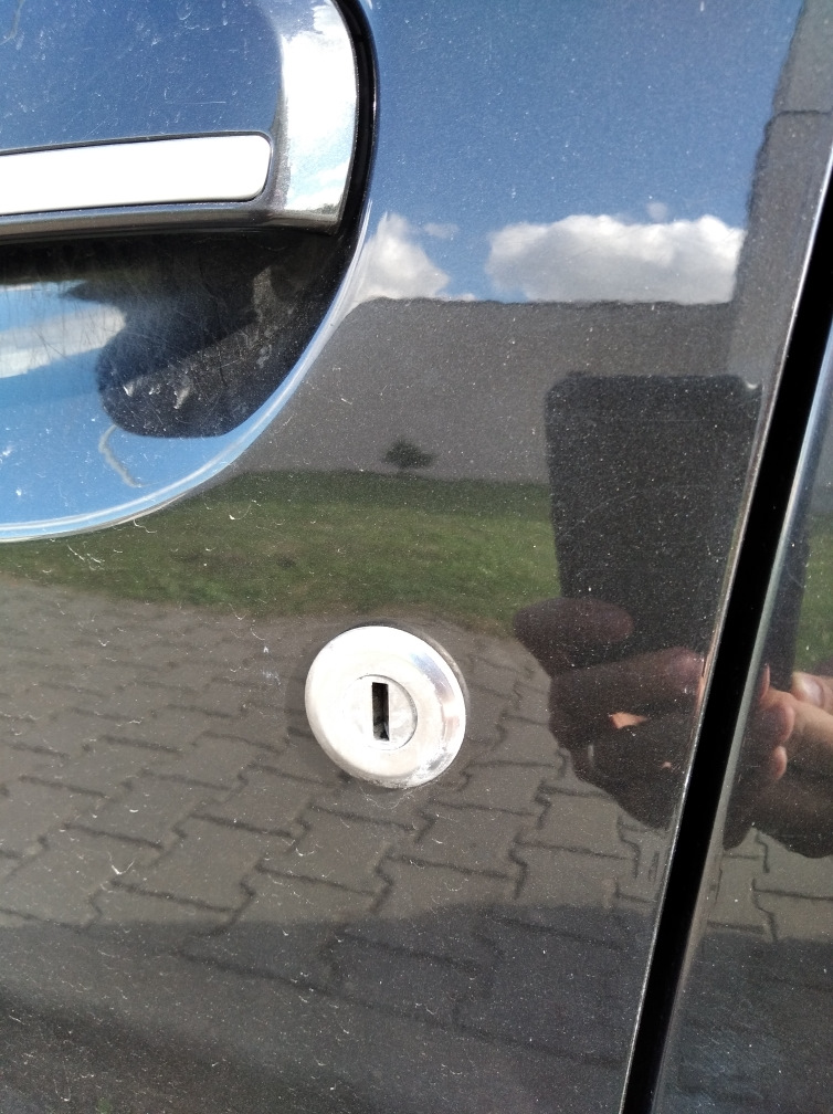 02. Доработки: тройник омывателя, заглушка замка двери — Renault Logan ...