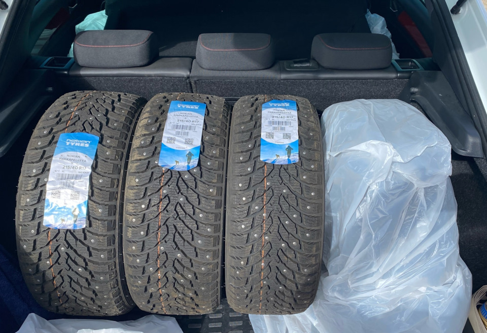 Nokian Tyres Hakkapeliitta 9 на следующую зиму — Volkswagen Polo ...