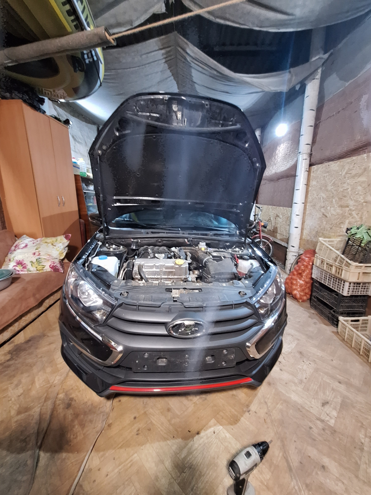 Антихром — Lada Гранта Drive Active Лифтбек, 1,6 л, 2023 года | аксессуары | DRIVE2