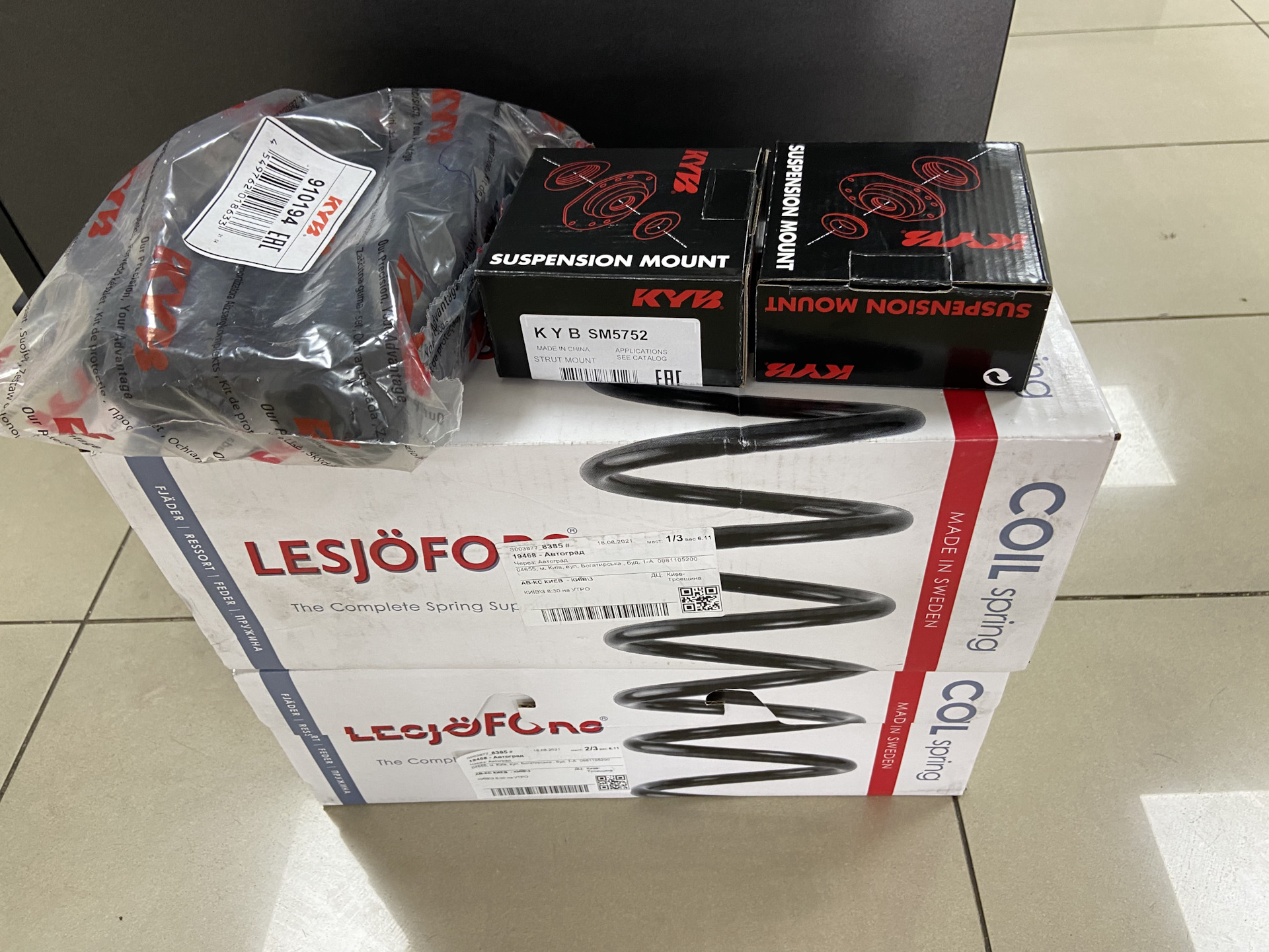 Замена задних амортизаторов и пружин. Koni. — BMW 3 series Coupe (E92 ...