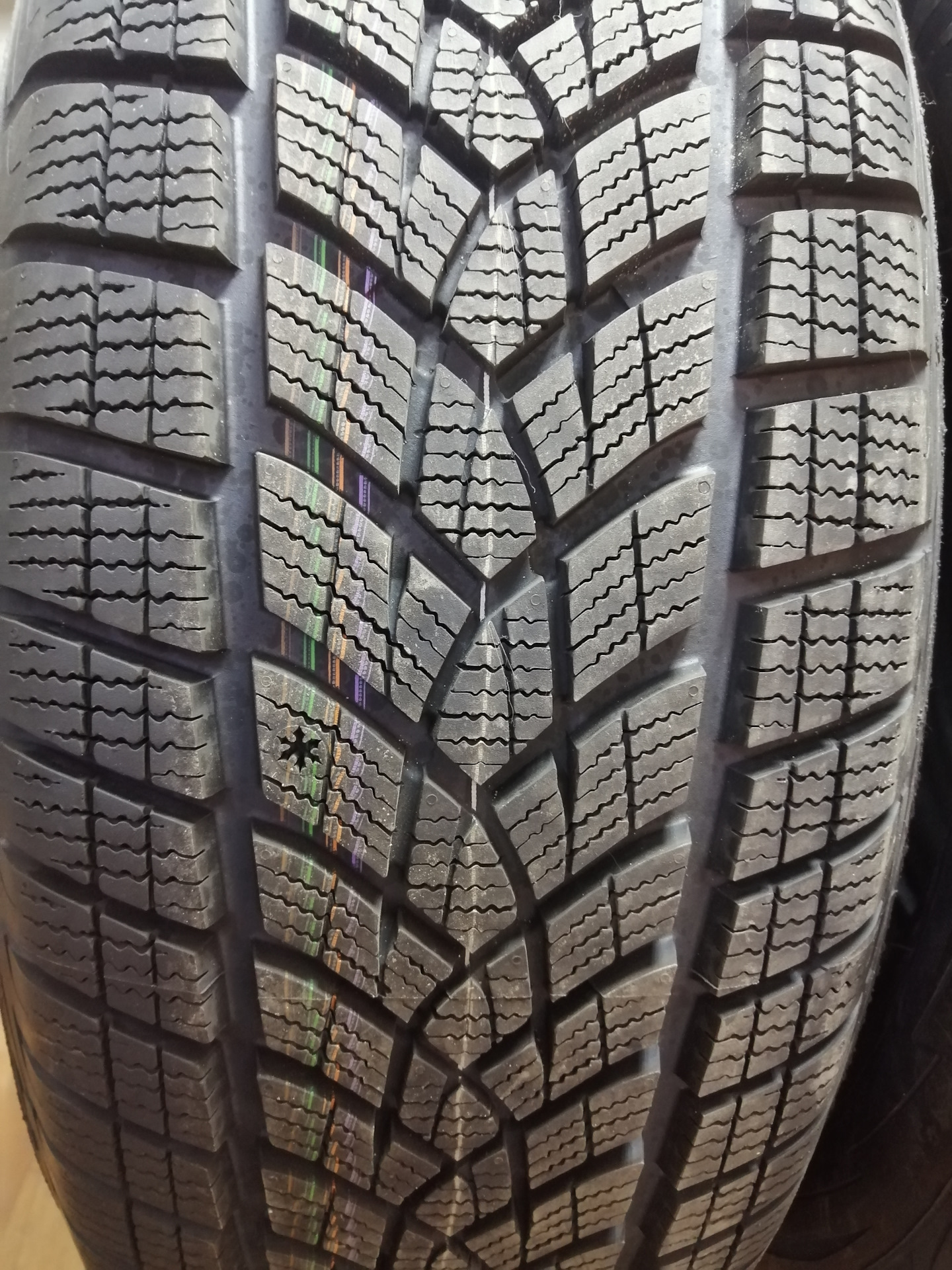 Зимняя резина Goodyear XL UltraGripe ice SUV Gen-1 103T 225/60/17 ...
