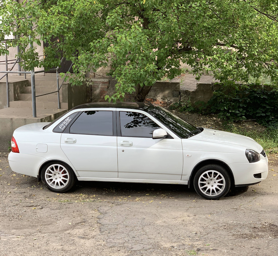 Тонировка на лобовое LLumar ATR 35 CH SR HPR и стойки в черный мат ...