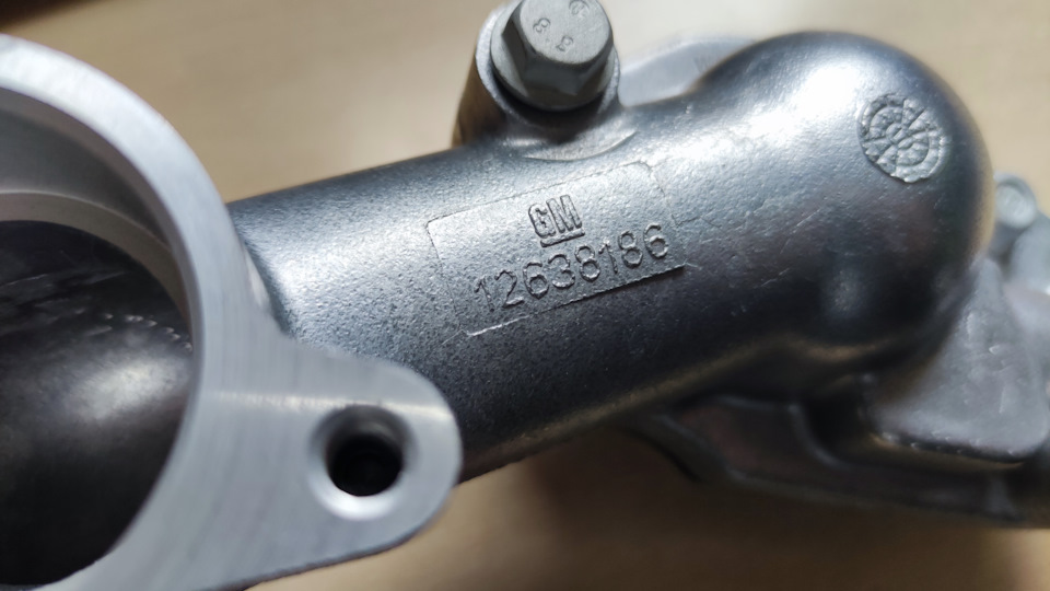 12638186 Термостатический регулируемый клапан системы охлаждения GM ...