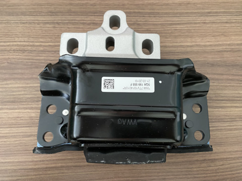 5QA199555F Подушка (опора) КПП VAG | Запчасти на DRIVE2