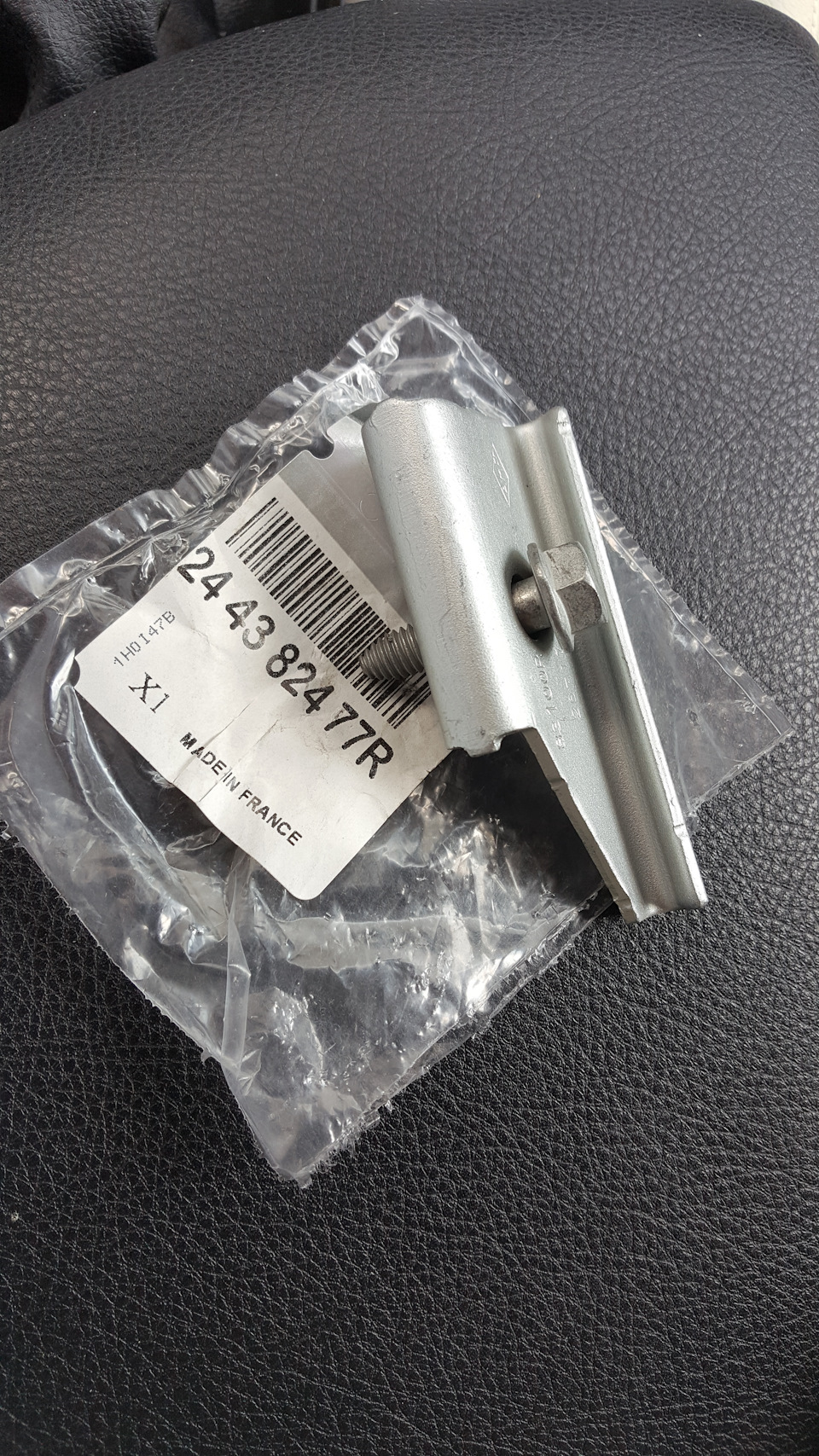 244382477R Планка прижим сб для аккум RENAULT | Запчасти на DRIVE2