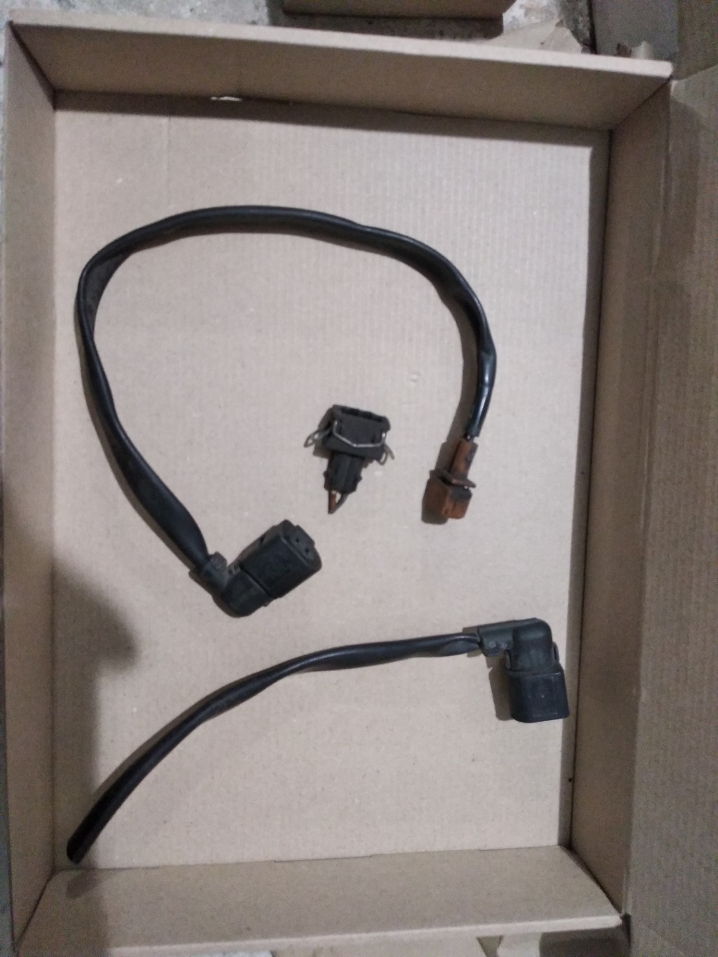 Провода на противотуманные фары, номер и фото — Skoda Felicia, 1,3 л ...