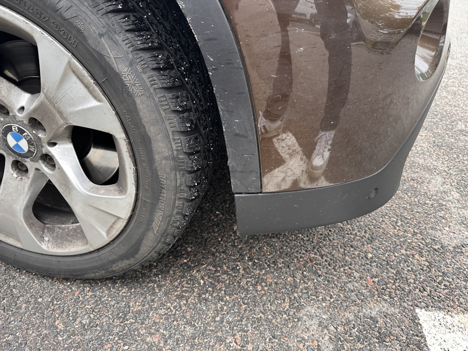 Замена облицовки переднего бампера Нж — BMW X1 (E84), 2 л, 2009 года ...