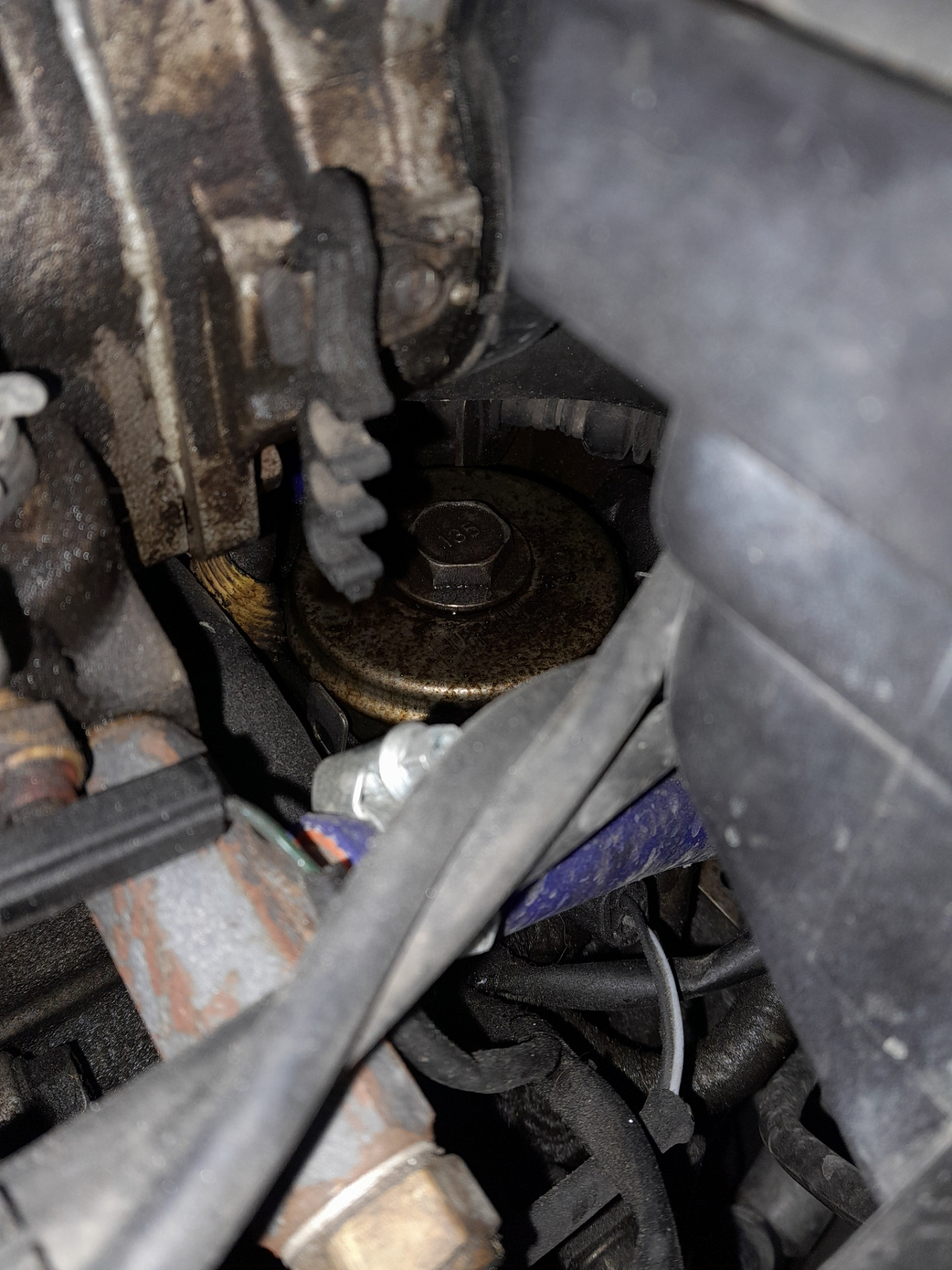 Течь с коробки. — Daewoo Matiz (M100/M150), 0,8 л, 2007 года | поломка ...