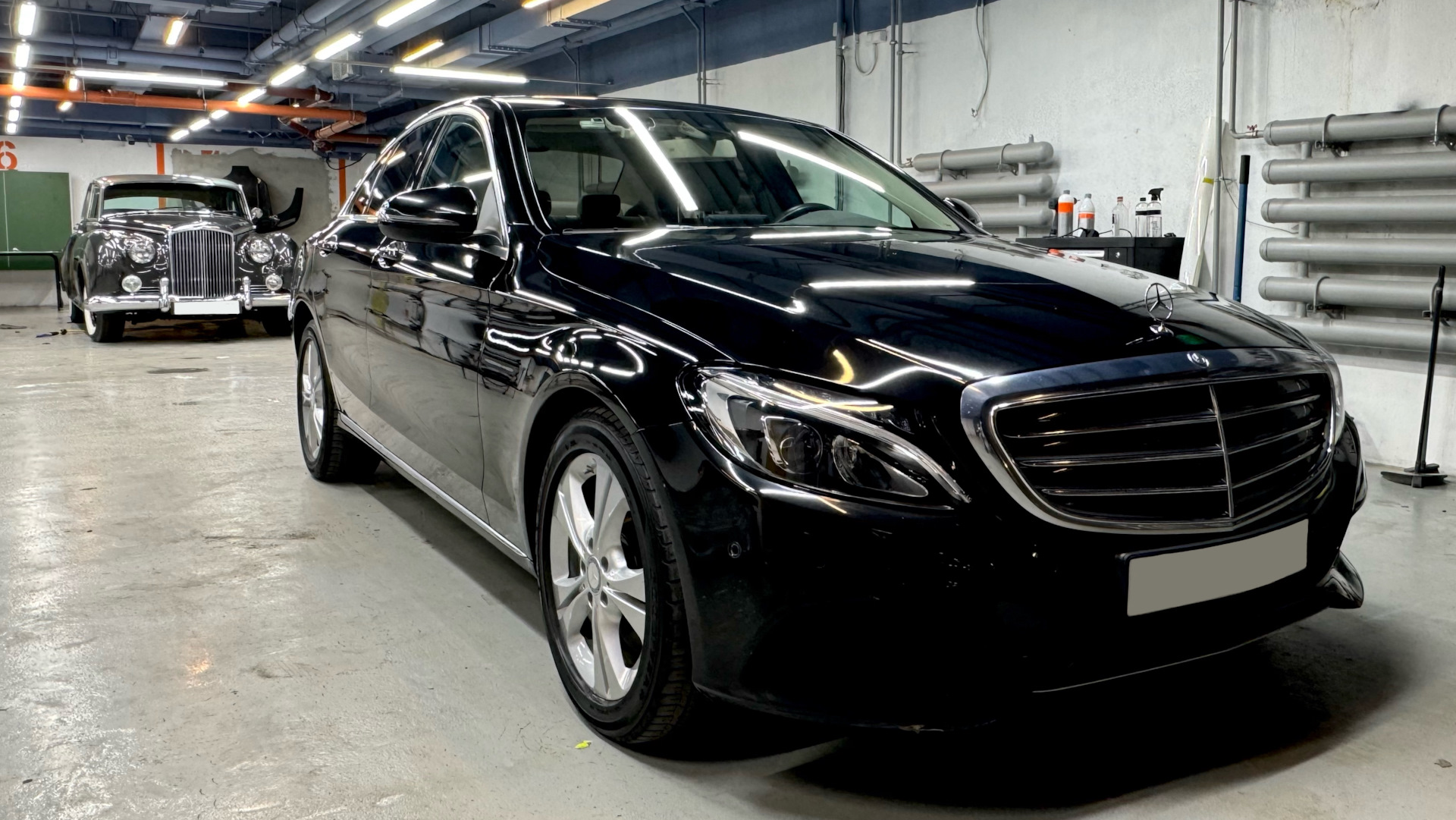 Пленка все стерпит: полировка + замена USB — Mercedes-Benz C-Class (W205), 2,1 л, 2017 года ...