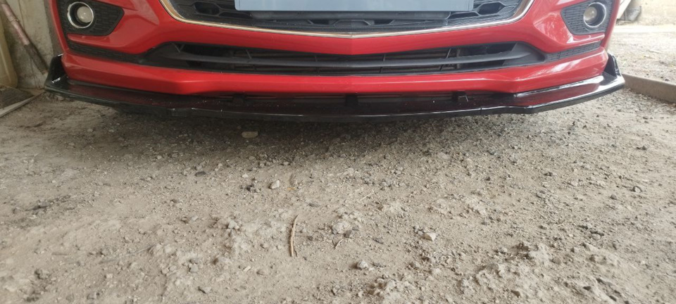 Установил переднюю губу — Chevrolet Cruze (2G), 1,4 л, 2017 года ...