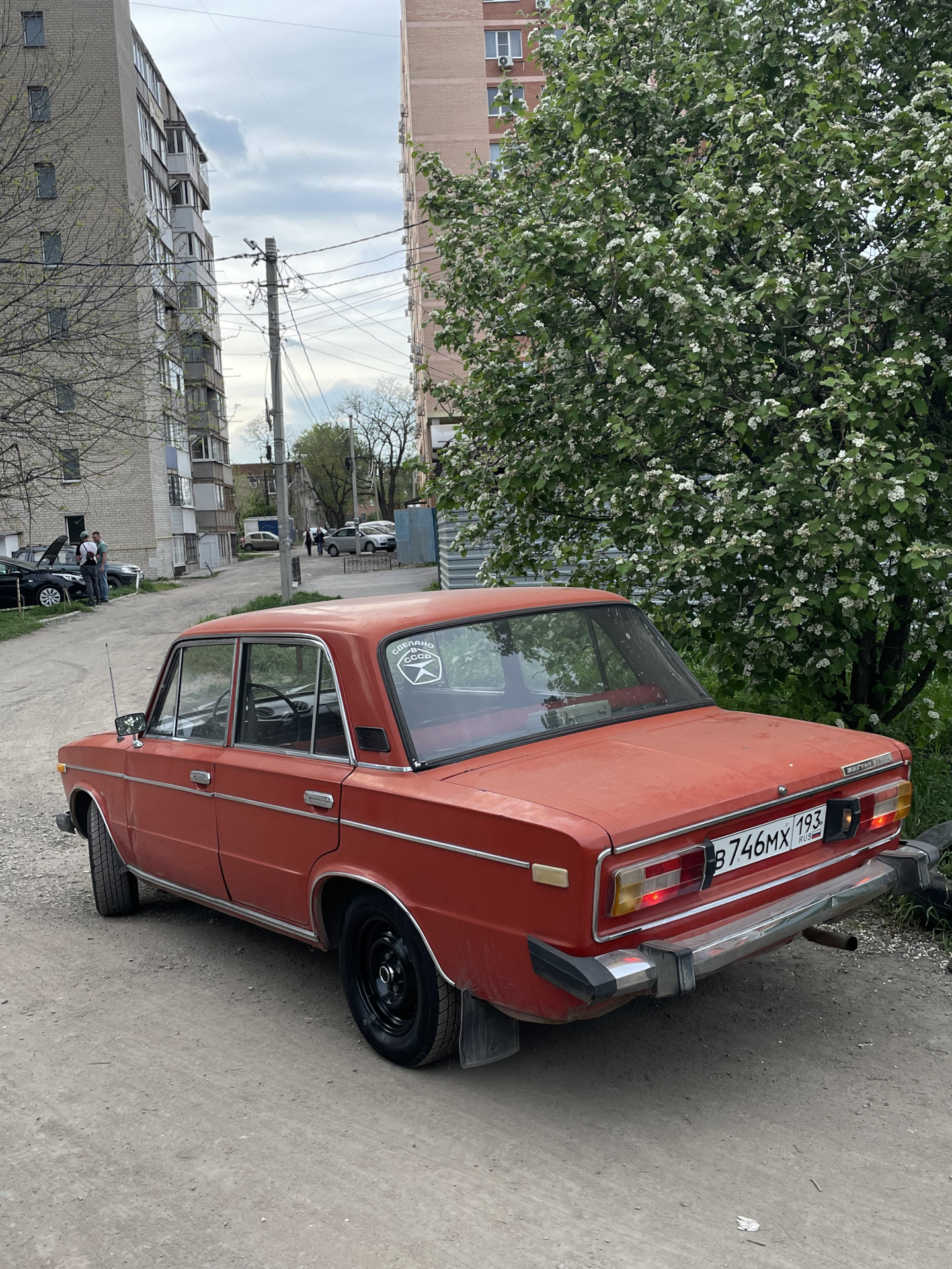 Фото шестерочки — Lada 2106, 1,6 л, 1977 года | фотография | DRIVE2