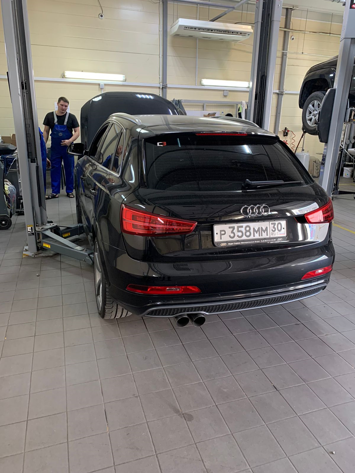 Service 29: Замена всех сальников КПП, сальника привода. Замена масла ...