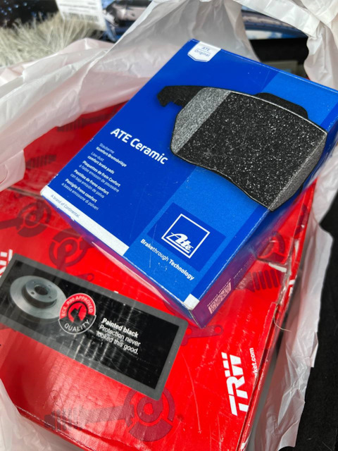 1471746 Болт M10x25мм суппорта / Ford | Запчасти на DRIVE2