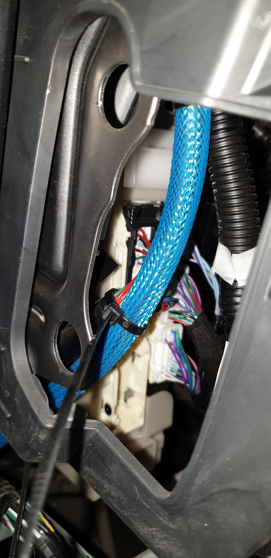 32L77F Амортизатор BOGE | Запчасти на DRIVE2