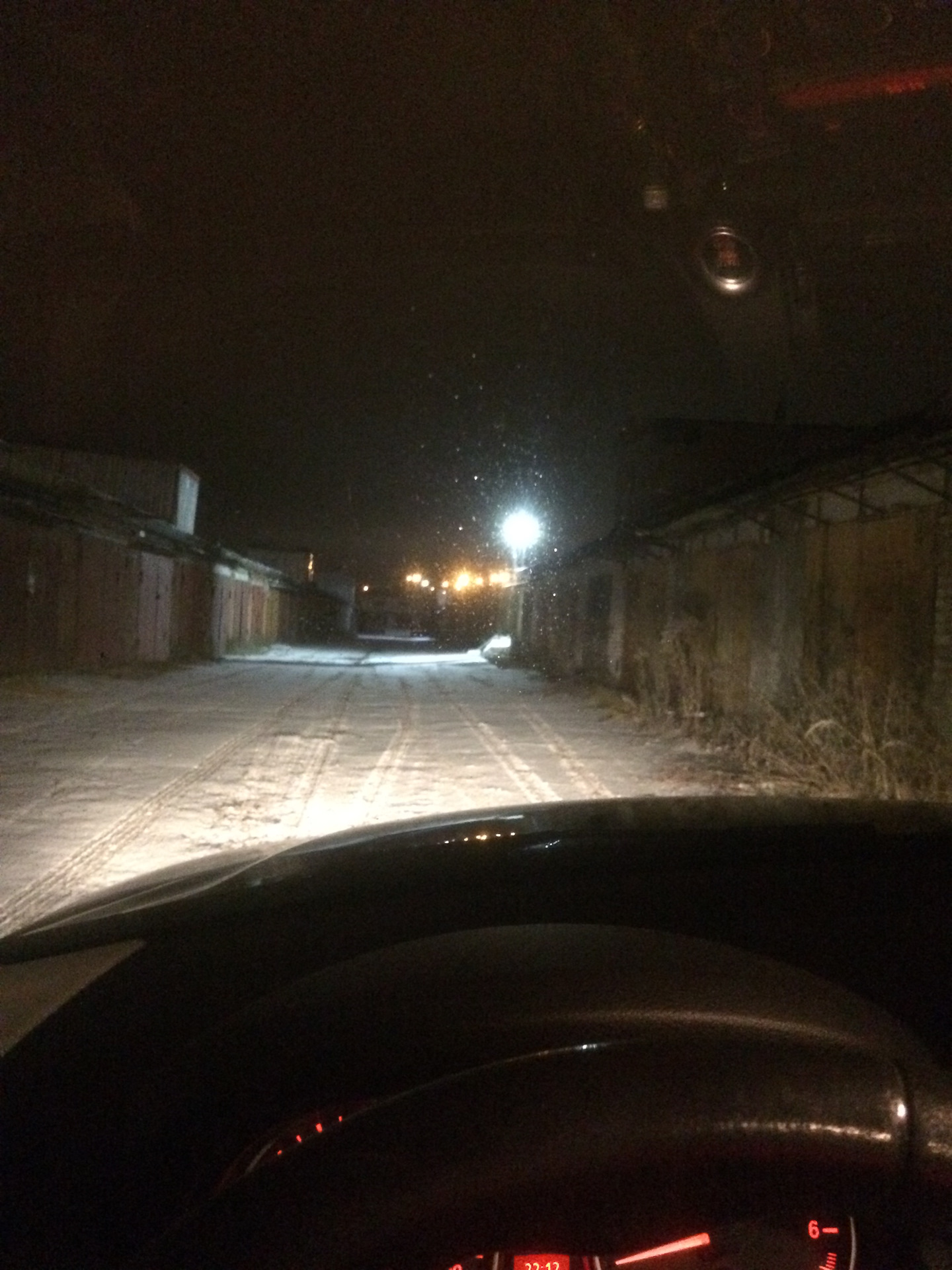 Замена цоколя лампы поворота. — BMW 1 series (E81/E87), 2 л, 2007 года ...