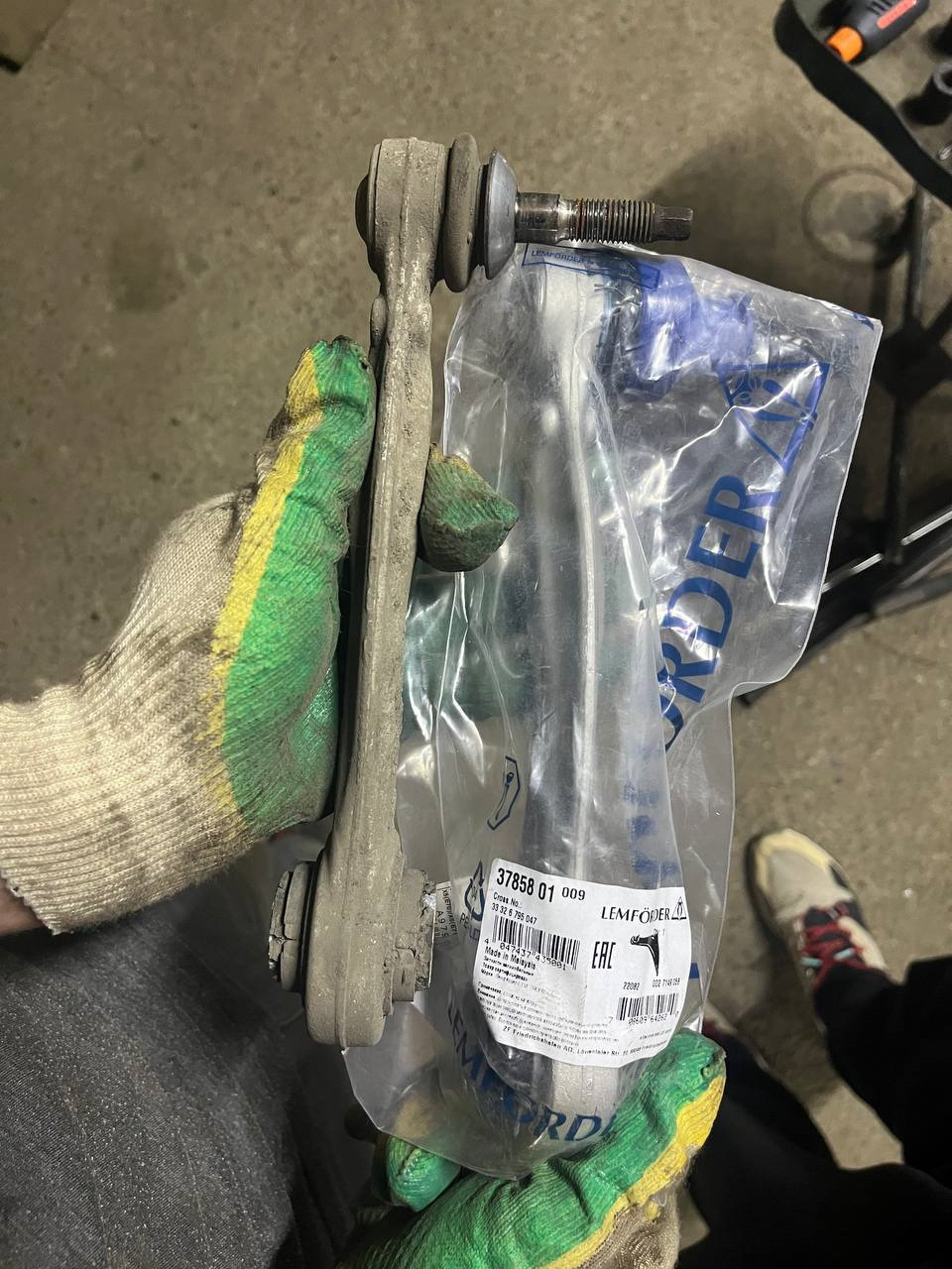 Ремонт задней подвески BMW X5 E70 — BMW X5 (E70), 3 л, 2008 года ...