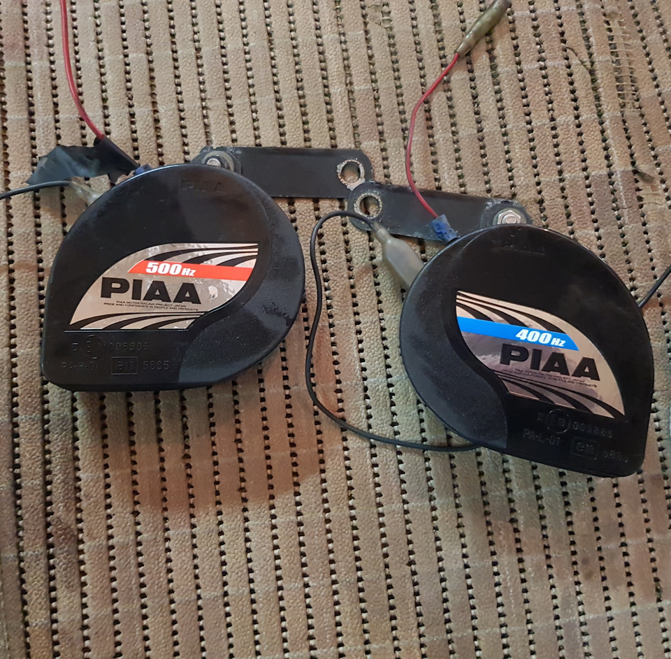 Запись #8. PIAA Automotive Slim Sports Horn (400/500Hz). — Toyota Vitz (90), 1,5 л, 2005 года ...