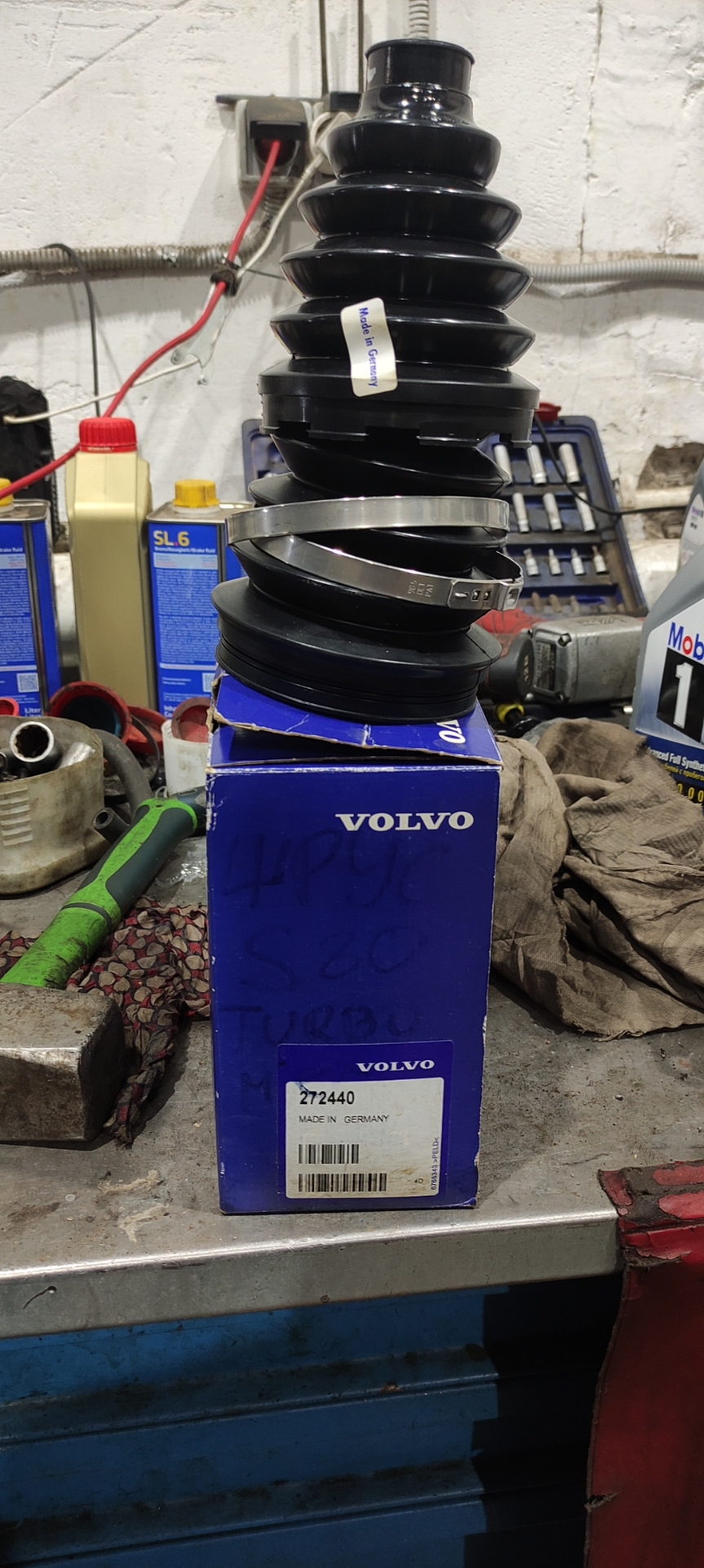 272440 Комплект пылника, приводной вал Volvo | Запчасти на DRIVE2