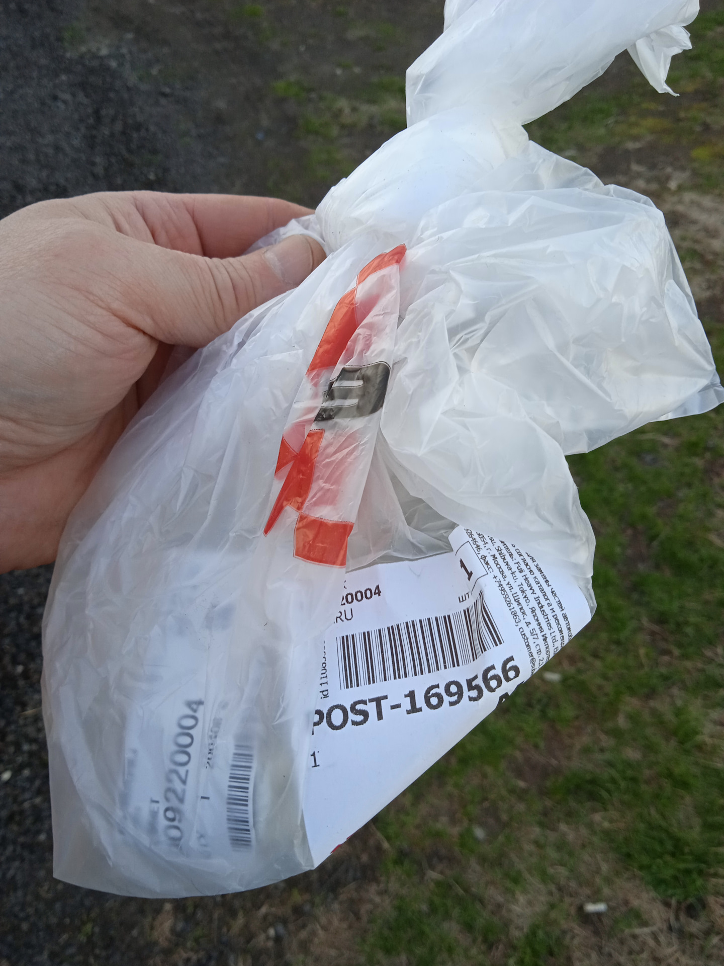 Замена ролика натяжителя приводного ремня, ремонт направляющей заднего ...