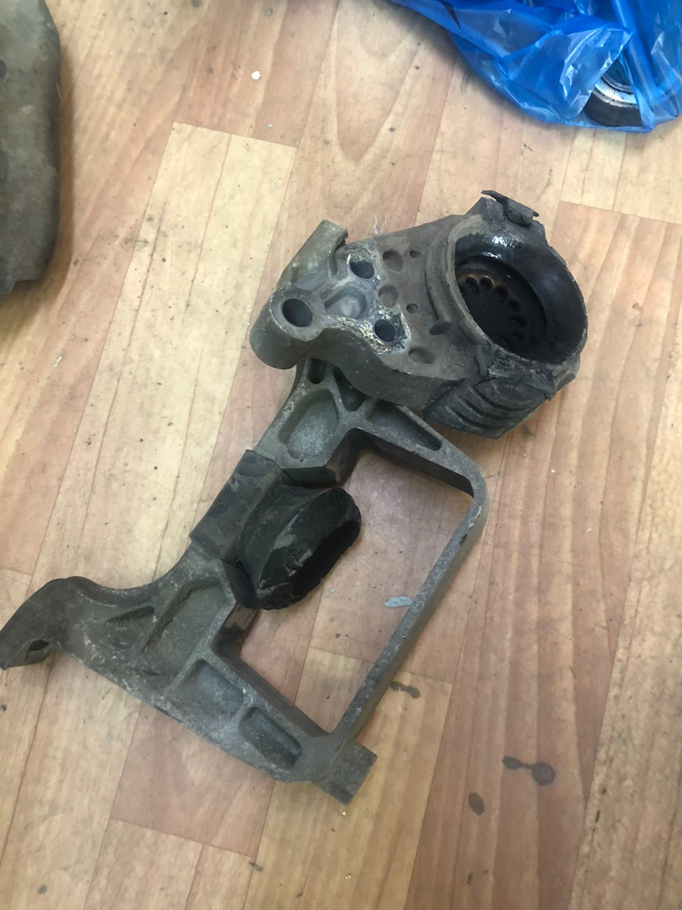 Спят усталые игрушки, книжки спят. Одеяло и… — Mazda 3 (1G) BK, 1,6 л ...