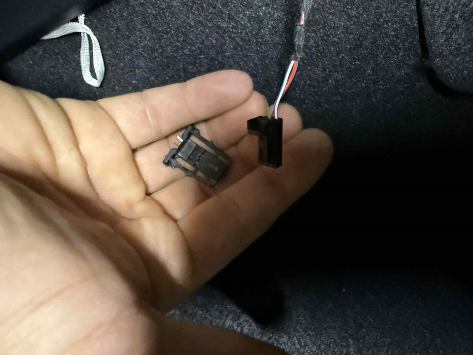 4# Modification — Trunk light upgrade to led light — Volkswagen Taigo ...