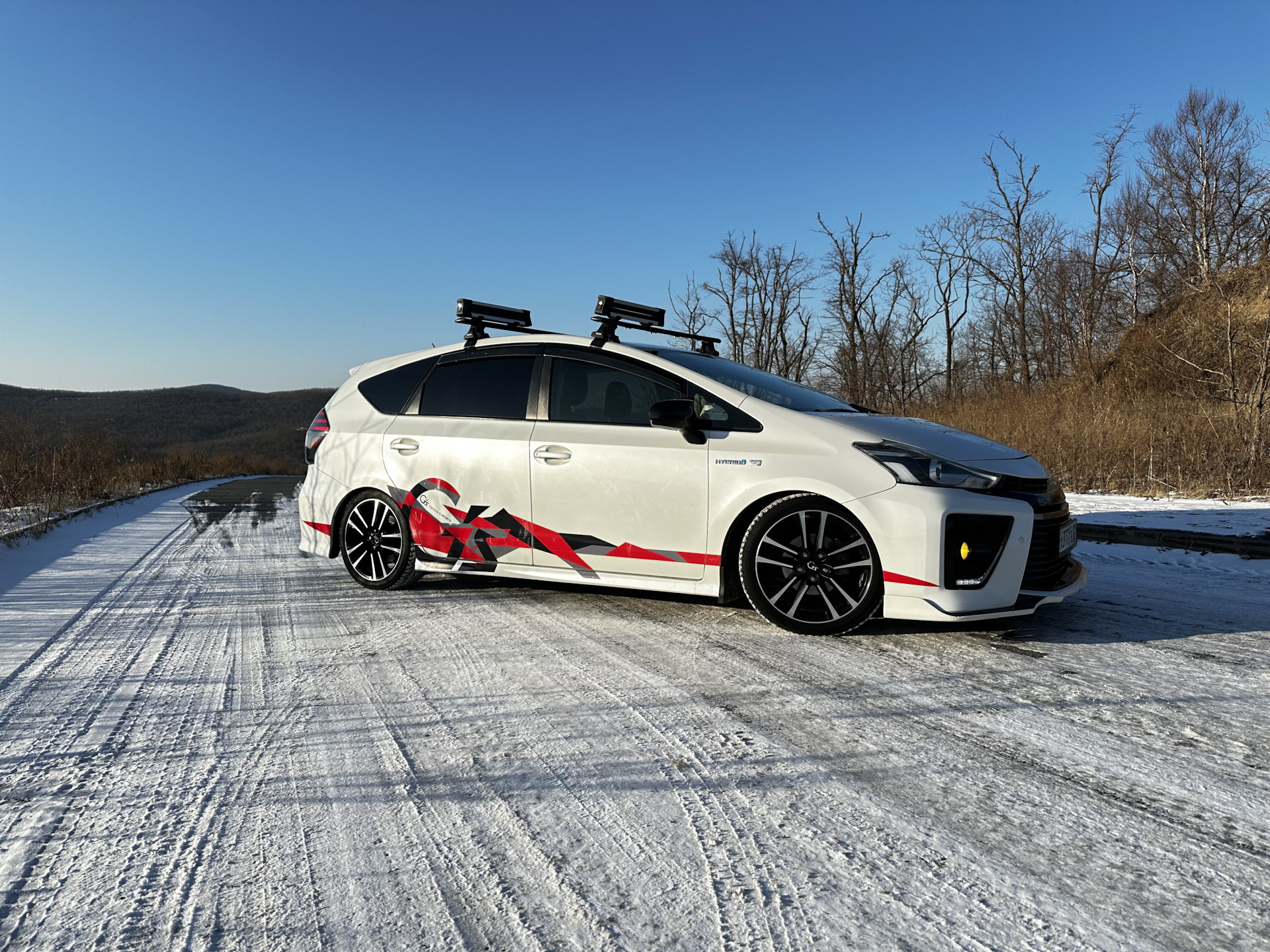 Винил — Toyota Prius Alpha, 1,8 л, 2015 года | стайлинг | DRIVE2