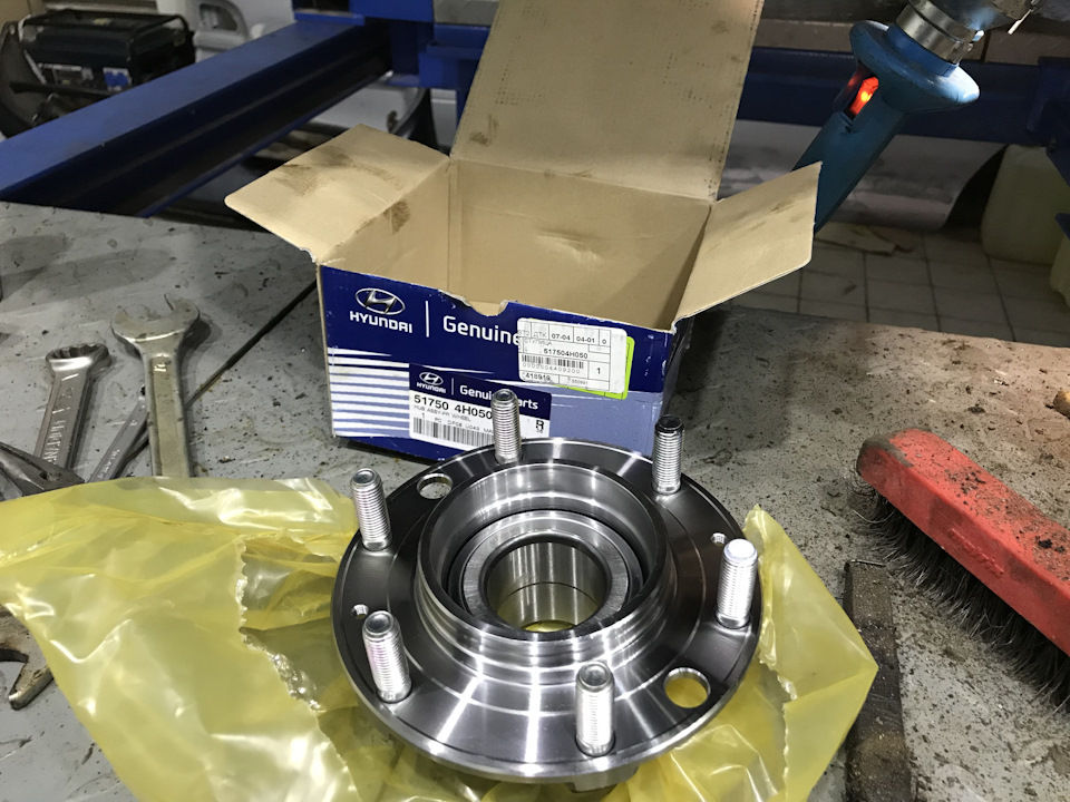 517504H050 СТУПИЦА КОЛЕС ЗВЕЗДНООБРАЗНОЙ ФОРМЫ, ЦЕЛЬНОЛИТАЯ ИЗ ЧЕРНЫХ ...