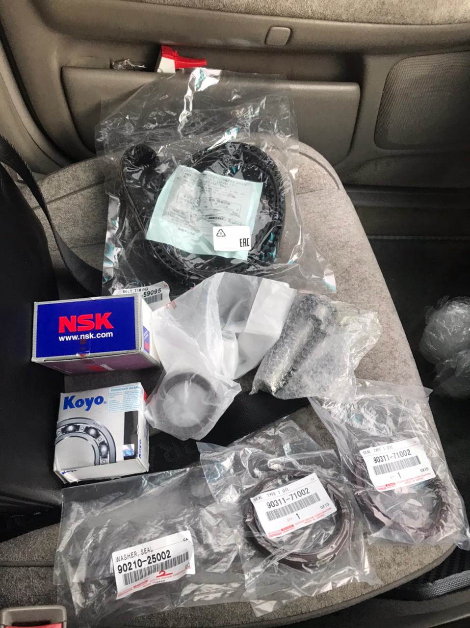 12. Замена ГРМ — Toyota Crown Majesta (S170), 4 л, 2001 года | плановое ...