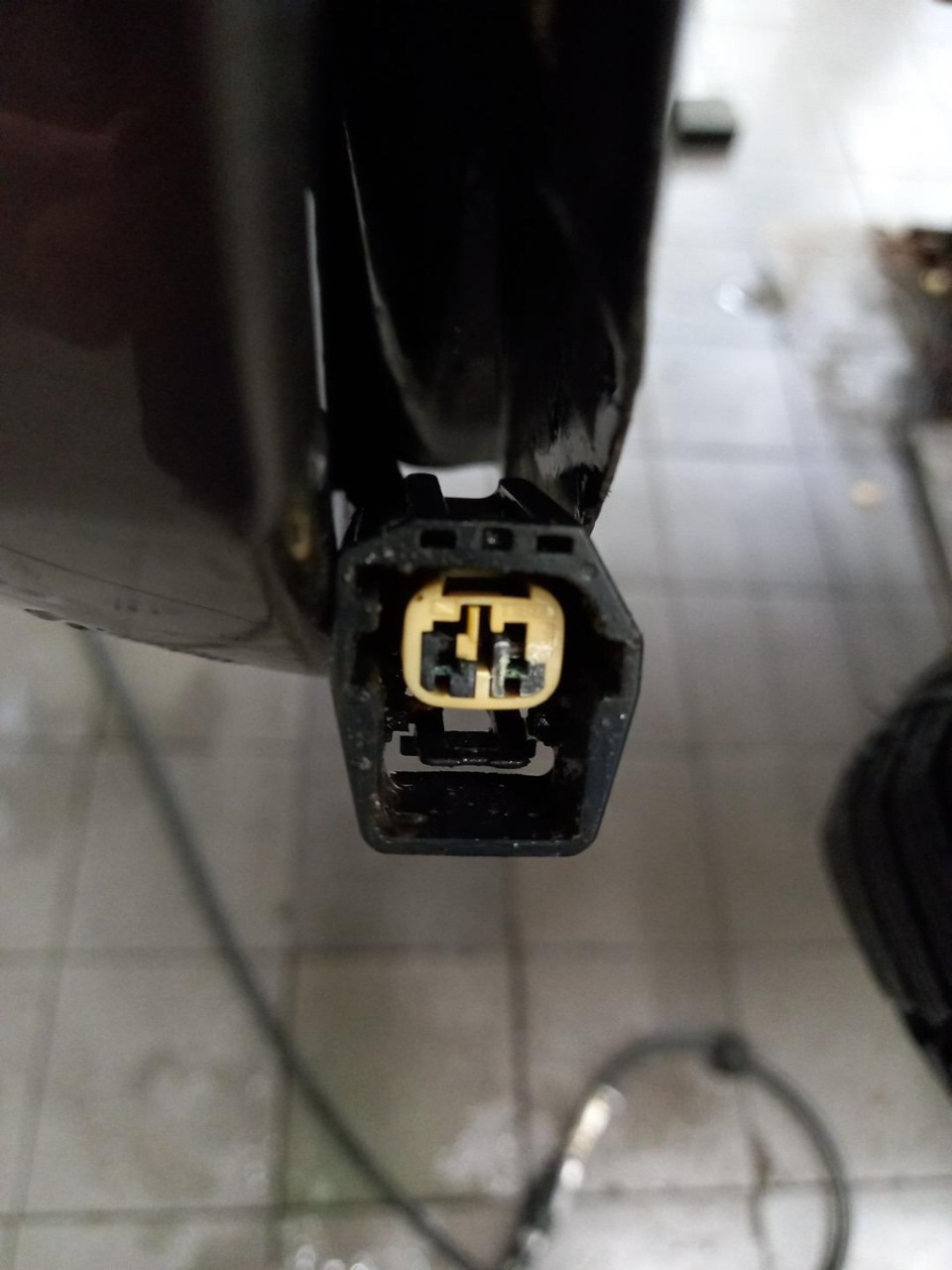 #056 ремонт системы омывателя — Volvo V70 III, 3 л, 2008 года | визит ...