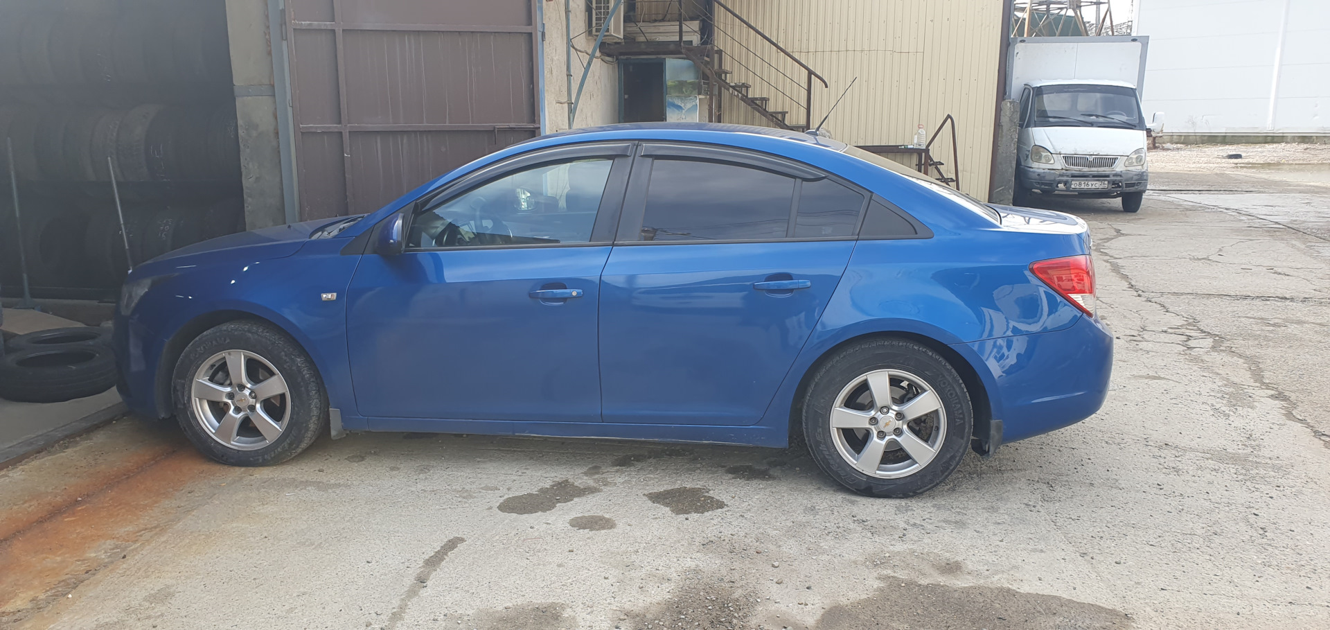 Диски с резей и козырек печки — Chevrolet Cruze (1G), 1,6 л, 2011 года | колёсные диски | DRIVE2