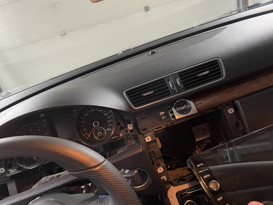 Установка EBILAEN — Volkswagen Passat CC, 1,8 л, 2011 года | автозвук ...