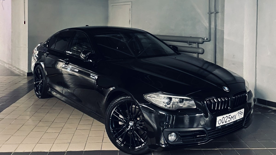 BMW 5 series (F10) 2.5 дизельный 2014 | BLACK на DRIVE2