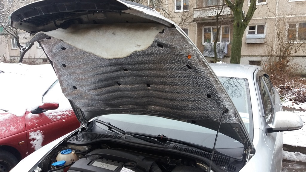 УТЕПЛИТЕЛЬ КАПОТА (УНИВЕРСАЛЬНЫЙ) — Skoda Octavia A5 Mk2, 1,6 л, 2009 ...