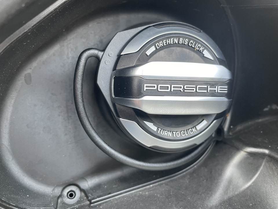 Закрываем бензобак от Porsche — Audi A3 Sportback (8VA), 1,8 л, 2013 ...