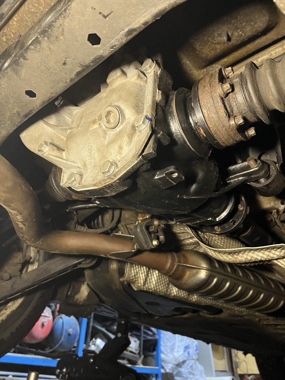 Замена редуктора — BMW 3 series (E90), 2 л, 2011 года | своими руками ...