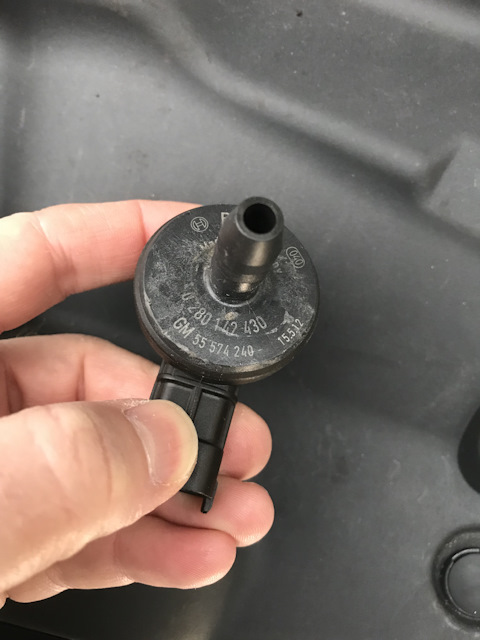 55574240 ЭЛЕКТРОМАГНИТНЫЙ КЛАПАН ПРОДУВКИ АДСОРБЕРА ПАРОВ ТОПЛИВА (С ...