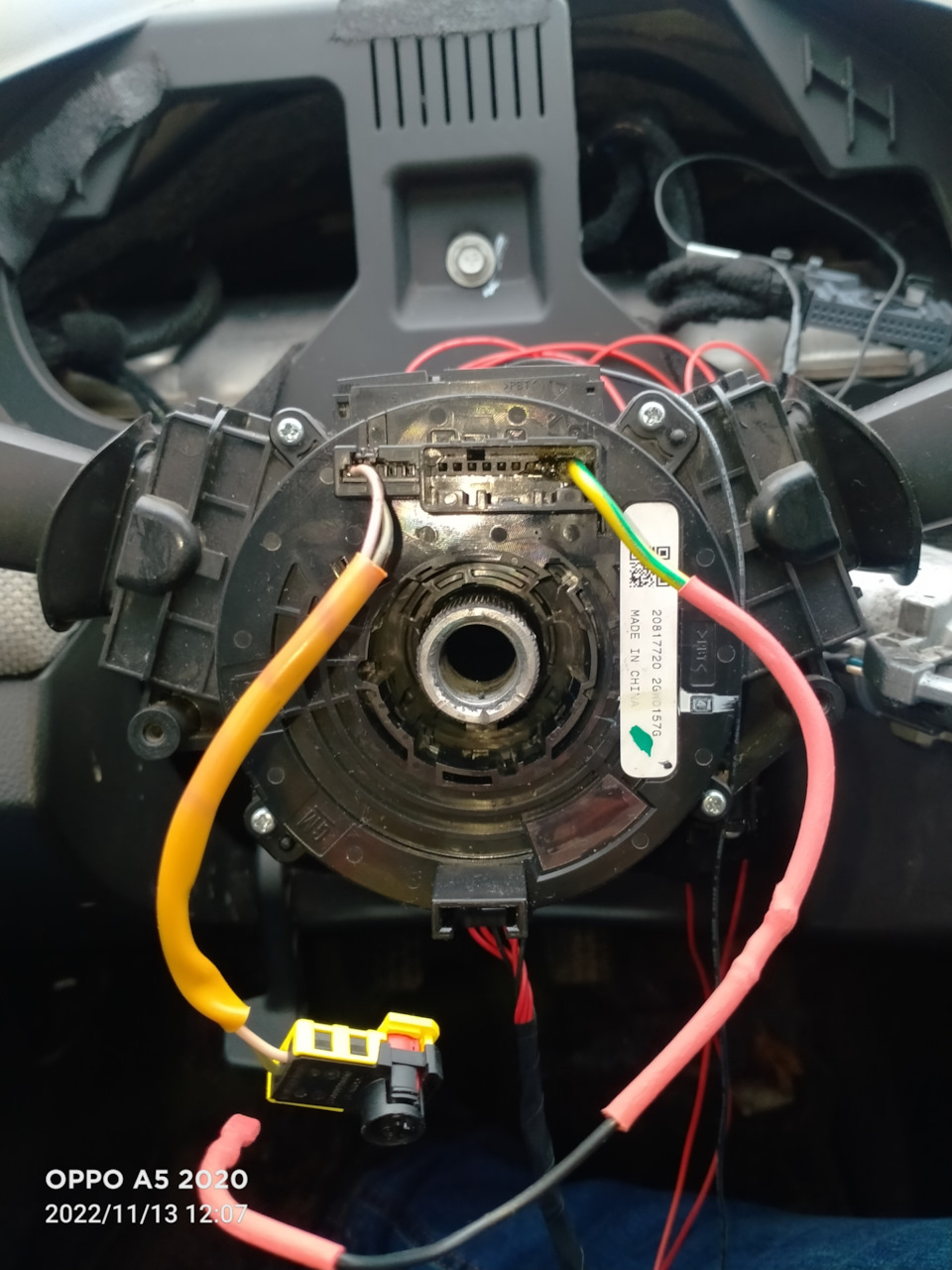 20817720 Шлейф подрулевой CHEVROLET CRUZE 09-/OPEL ASTRA J 10-/ZAFIRA C ...