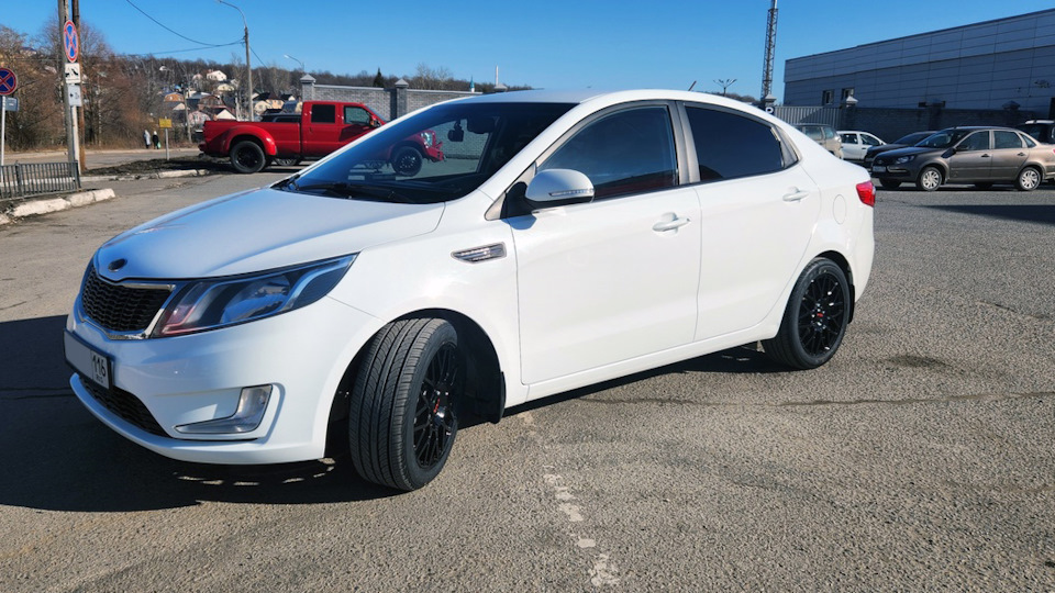 KIA Rio (3G) 1.6 бензиновый 2014 | III Prestige на DRIVE2